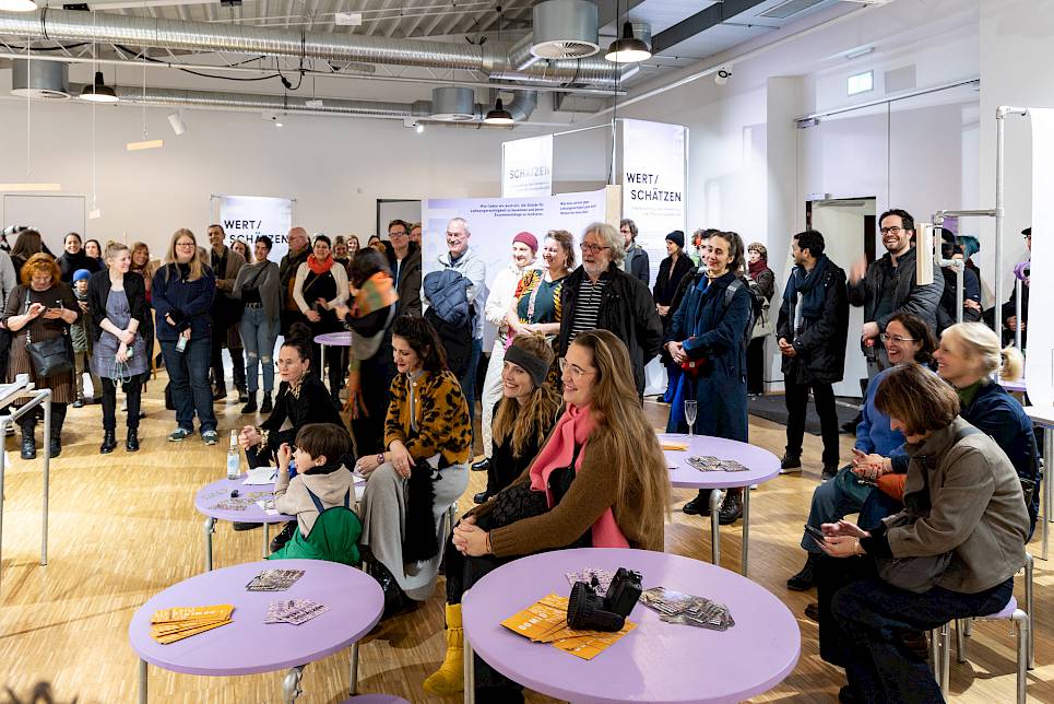 WERT / SCHÄTZEN – Eine Ausstellung über Anerkennung in der ...